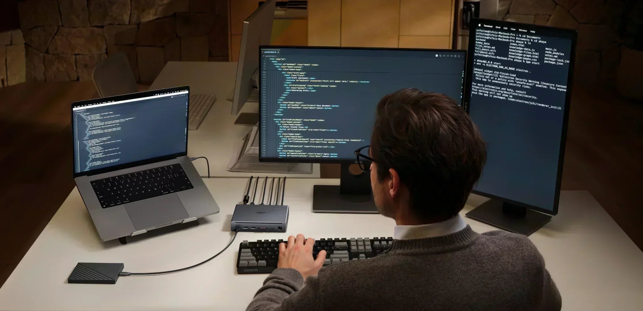 Comment connecter deux moniteurs à un MacBook Air et un MacBook Pro (2 ...